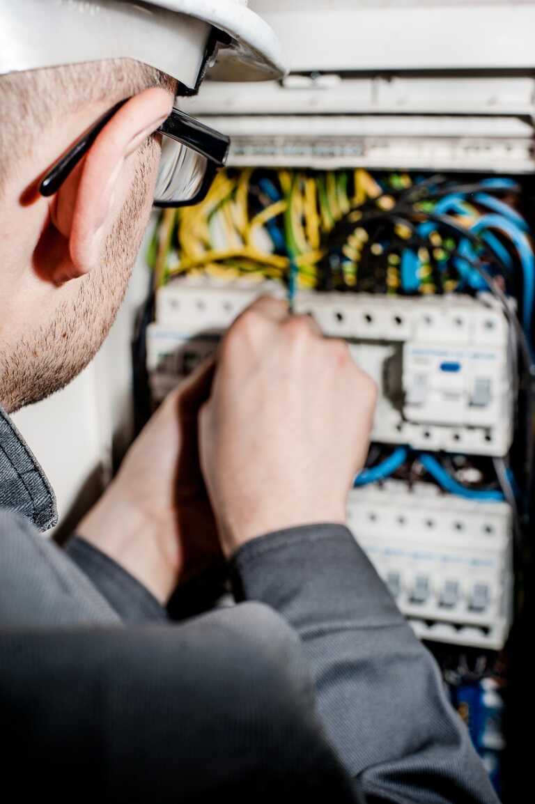 Cost to Replace Electrical Panel | Ontime Electric